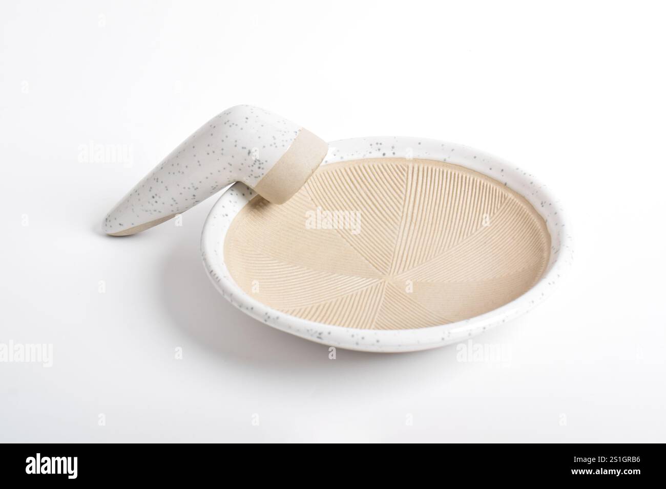Ceramic mortar and pestle isolated on white background. Cliping path ...