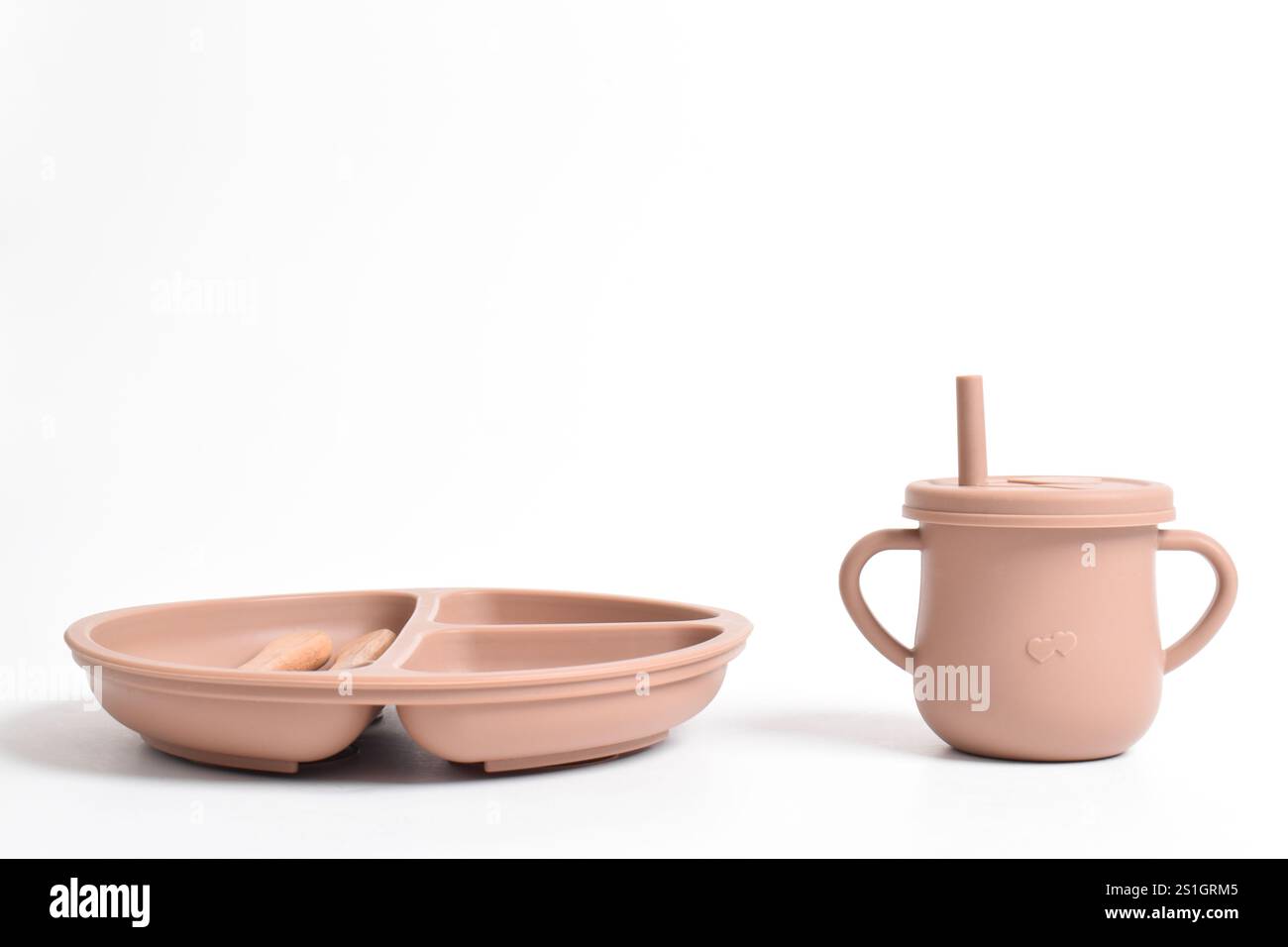 Feeding baby cute toddler Cut Out Stock Images & Pictures - Alamy