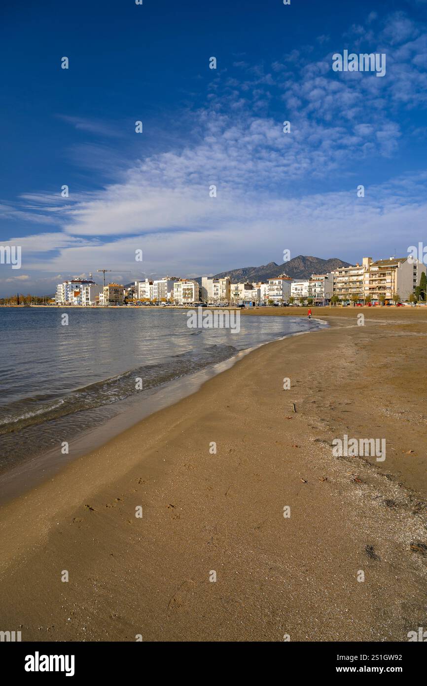 Tarde de playa hi-res stock photography and images - Alamy