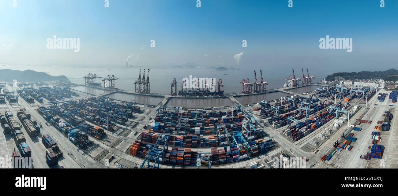 Zhoushan, China. 04th Jan, 2025. NINGBO, CHINA - JANAURY 4, 2025 ...