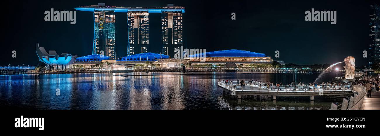 Singapore - July 1 2024: Merlion statue park, panorama, Marina Bay ...