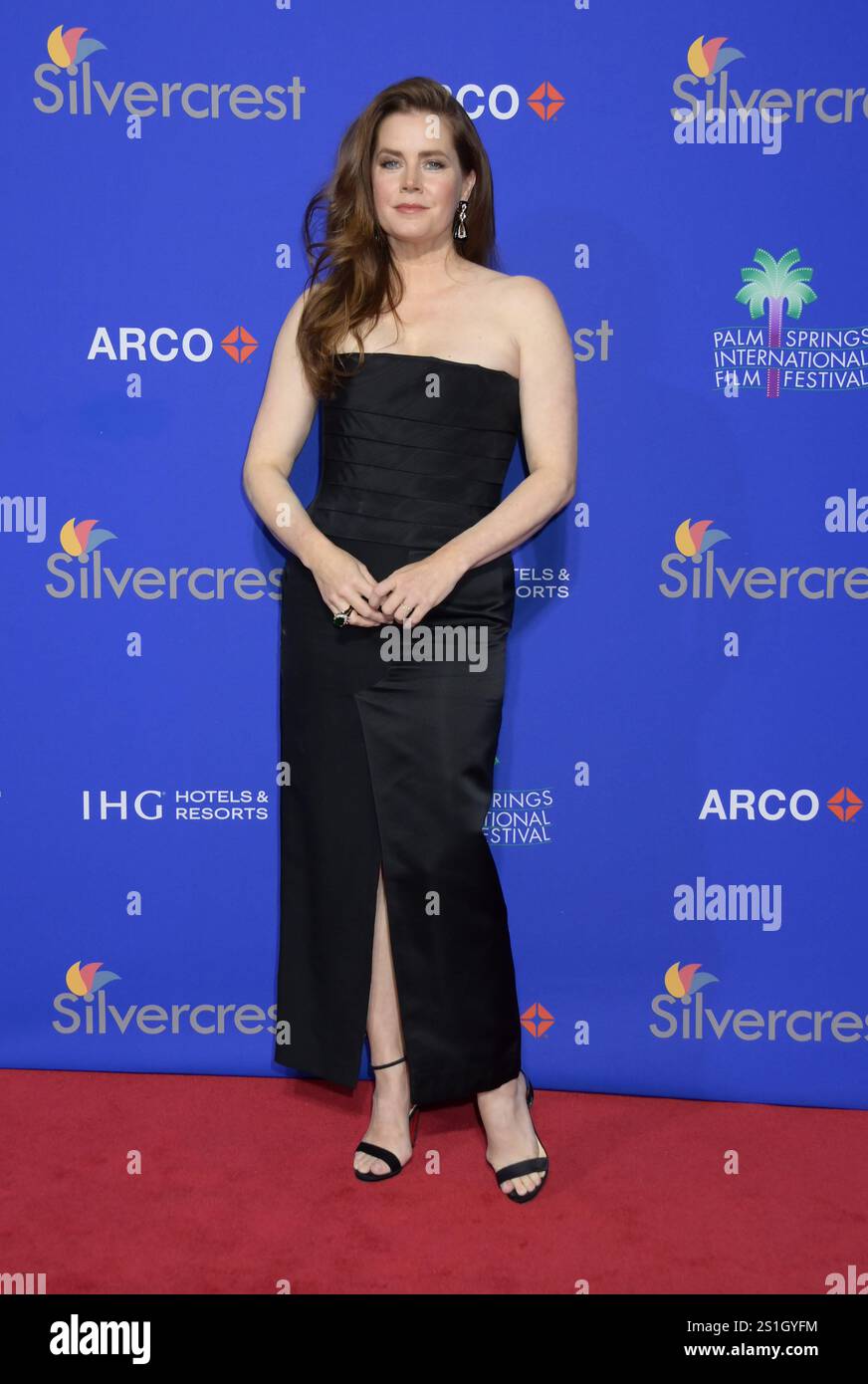 Amy Adams arriving at the 36th Annual Palm Springs International Film ...