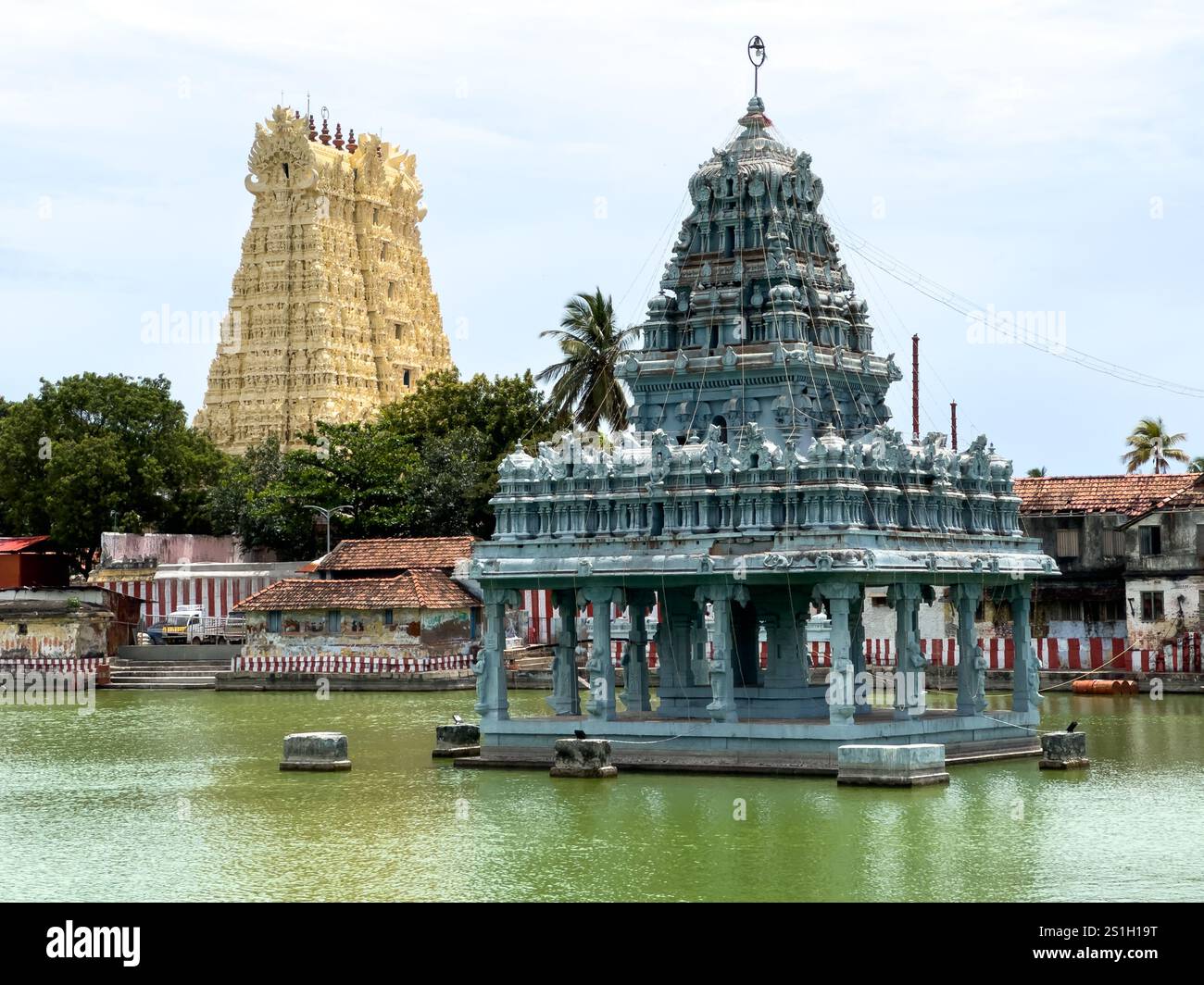 Kanyakumari Temple To Suchindram Temple Distance