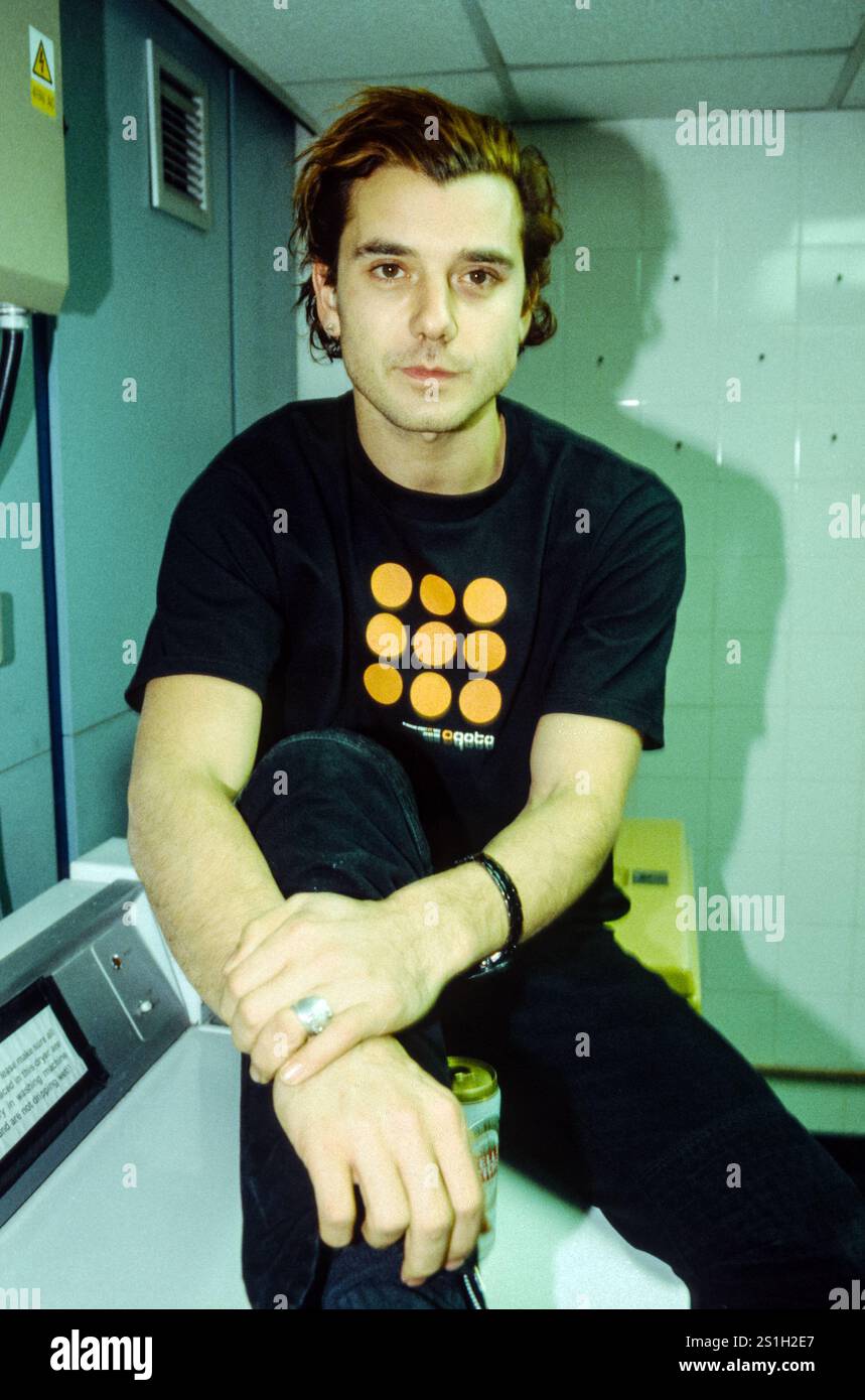 Lead singer of british grunge rock band bush hi-res stock photography ...