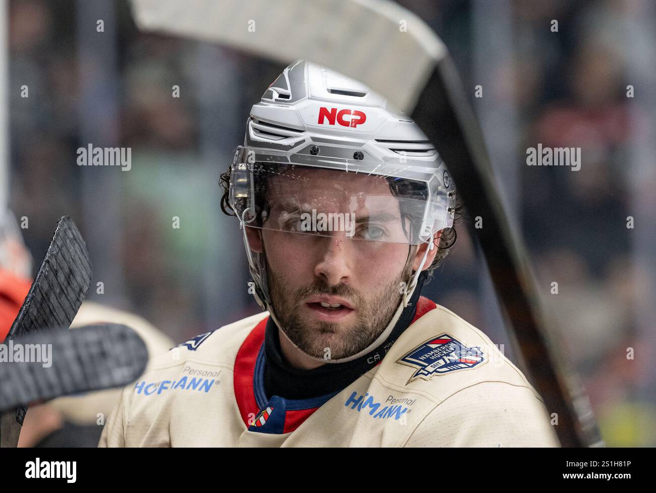 Evan Barratt (Nuernberg Ice Tigers, #10) / Portrait / Portraet. GER ...