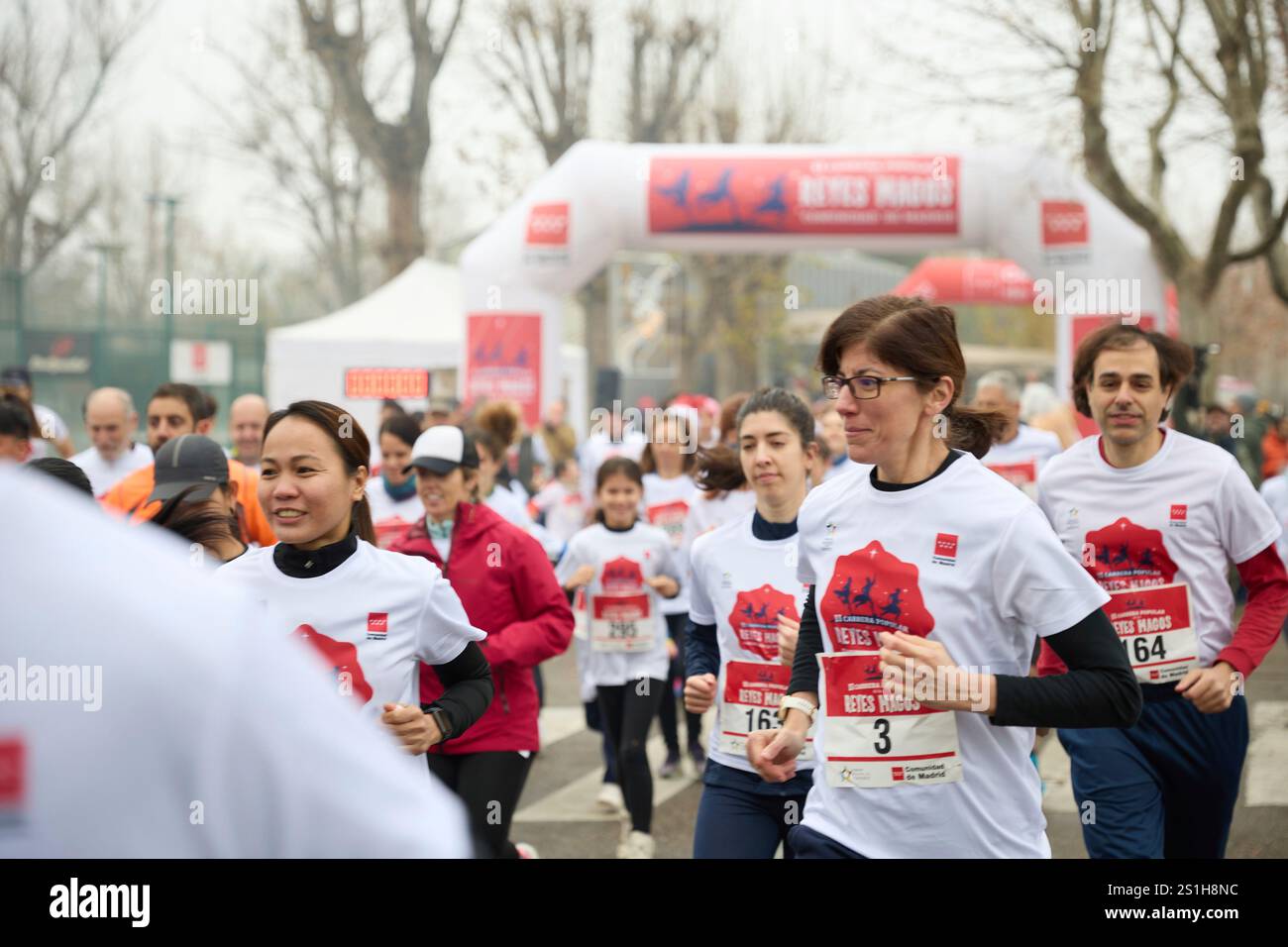 Several people take part in the 2nd Three Kings Popular Obstacle Race ...
