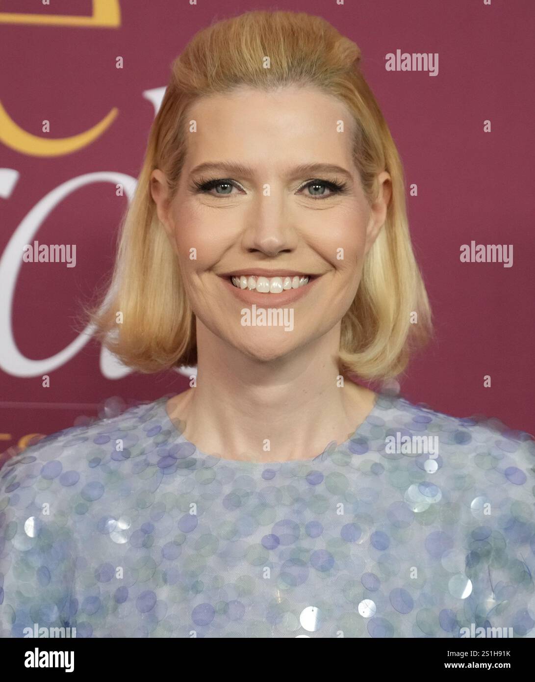 Los Angeles, USA. 03rd Jan, 2025. Amanda Smith arrives at the 2025 WWD ...