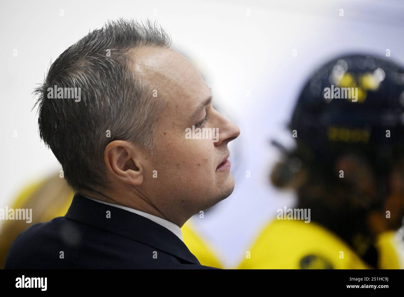 Vantaa, Finland. 04th Jan, 2025. Swedish head coach Andreas Karlsson ...