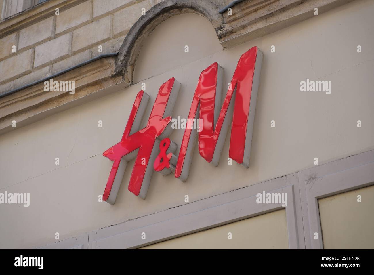 H&M brand logo store sign Stock Photo - Alamy