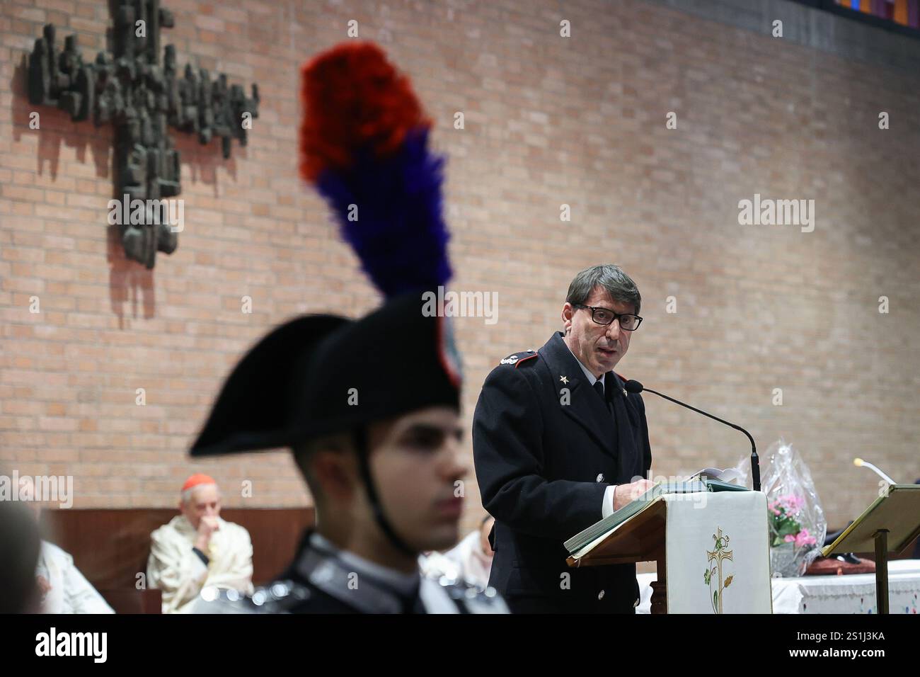 Bologna, Messa celebrata dall'arcivescovo Matteo Zuppi nella giornata ...