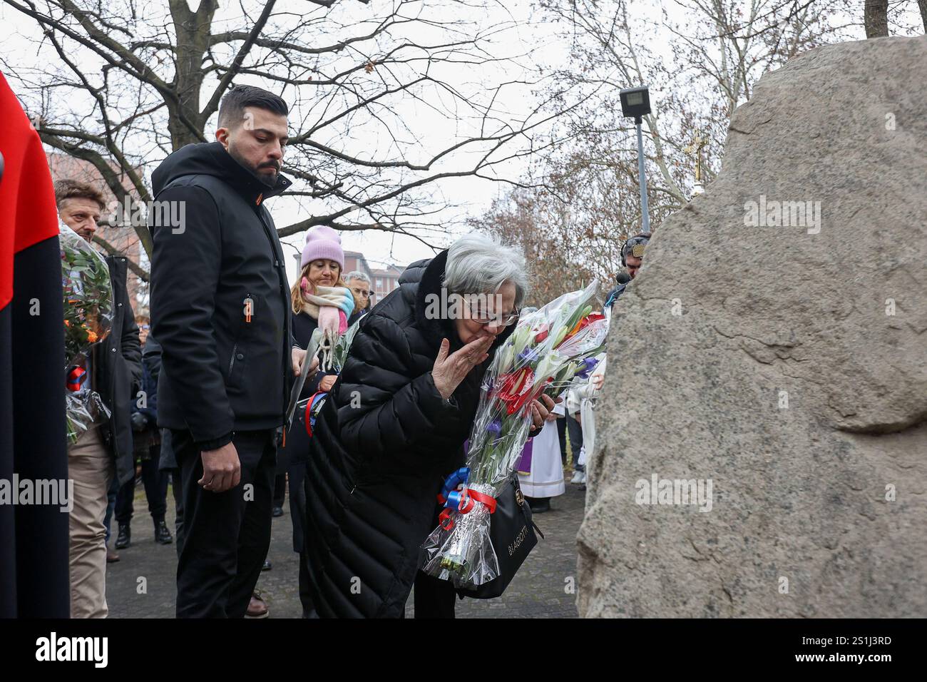 Bologna, Messa celebrata dall'arcivescovo Matteo Zuppi nella giornata ...