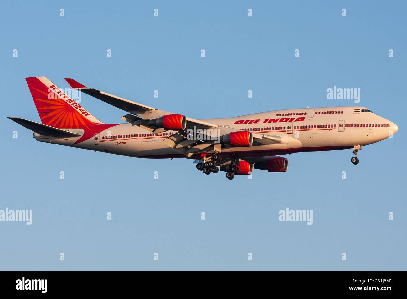 Air India Boeing 747-400 with registration VT-ESM on final for ...