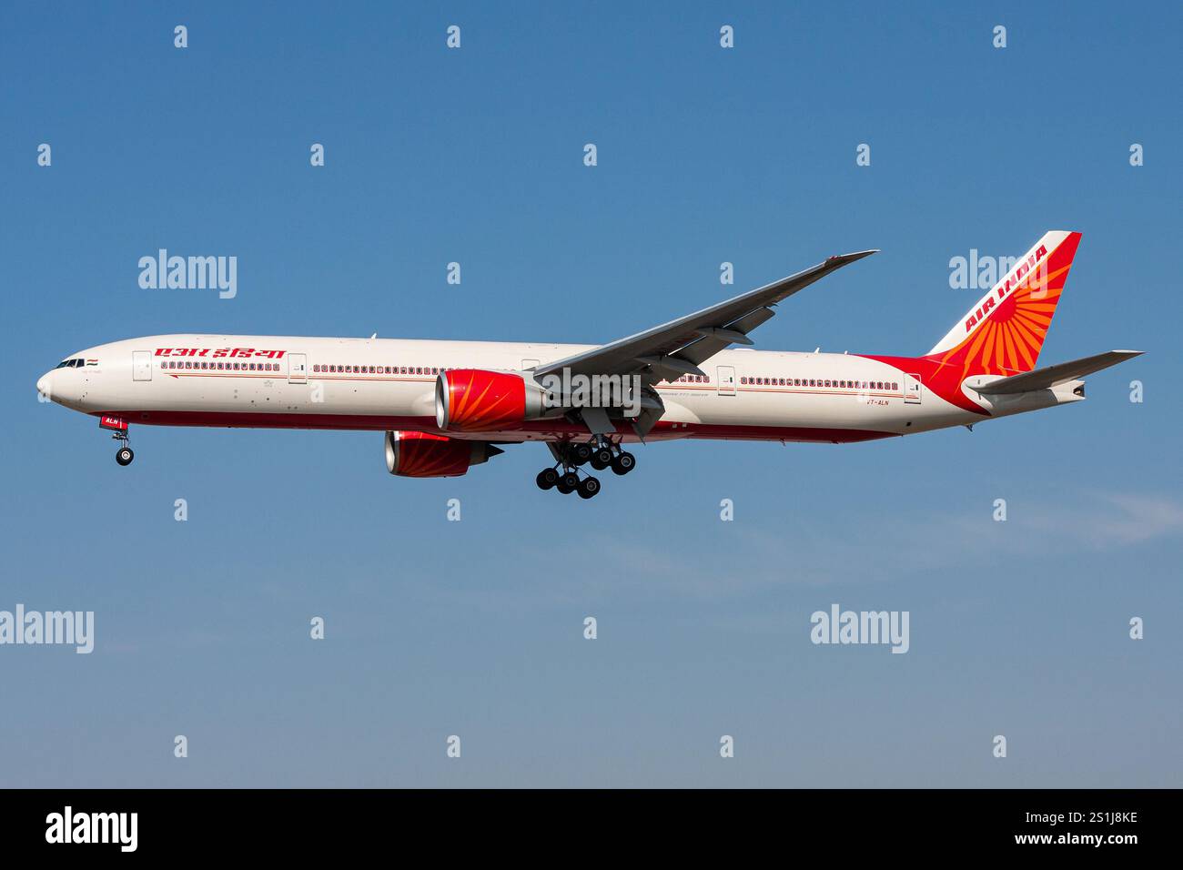 Air India Boeing 777-300 with registration VT-ALN on final for ...
