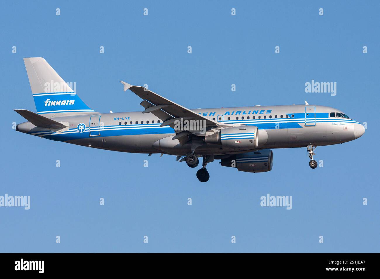 Finnair Airbus A319-100 in Silver Bird retro livery with registration ...