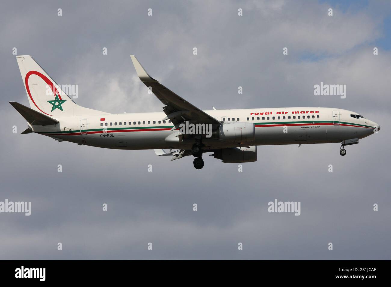 Moroccan Royal Air Maroc Boeing 737-800 with registration CN-ROL on ...