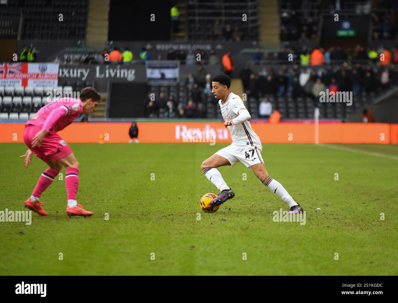 Swansea.com Stadium, Swansea, UK. 4th Jan, 2025. EFL Championship ...
