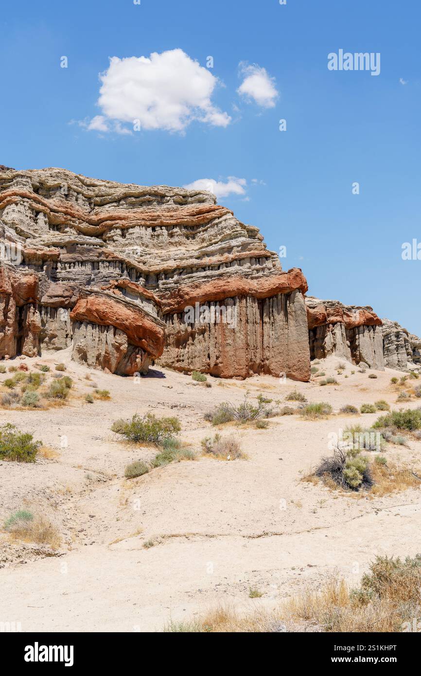 Cathedral rock formations at Red Rock Canyon State Park in California ...
