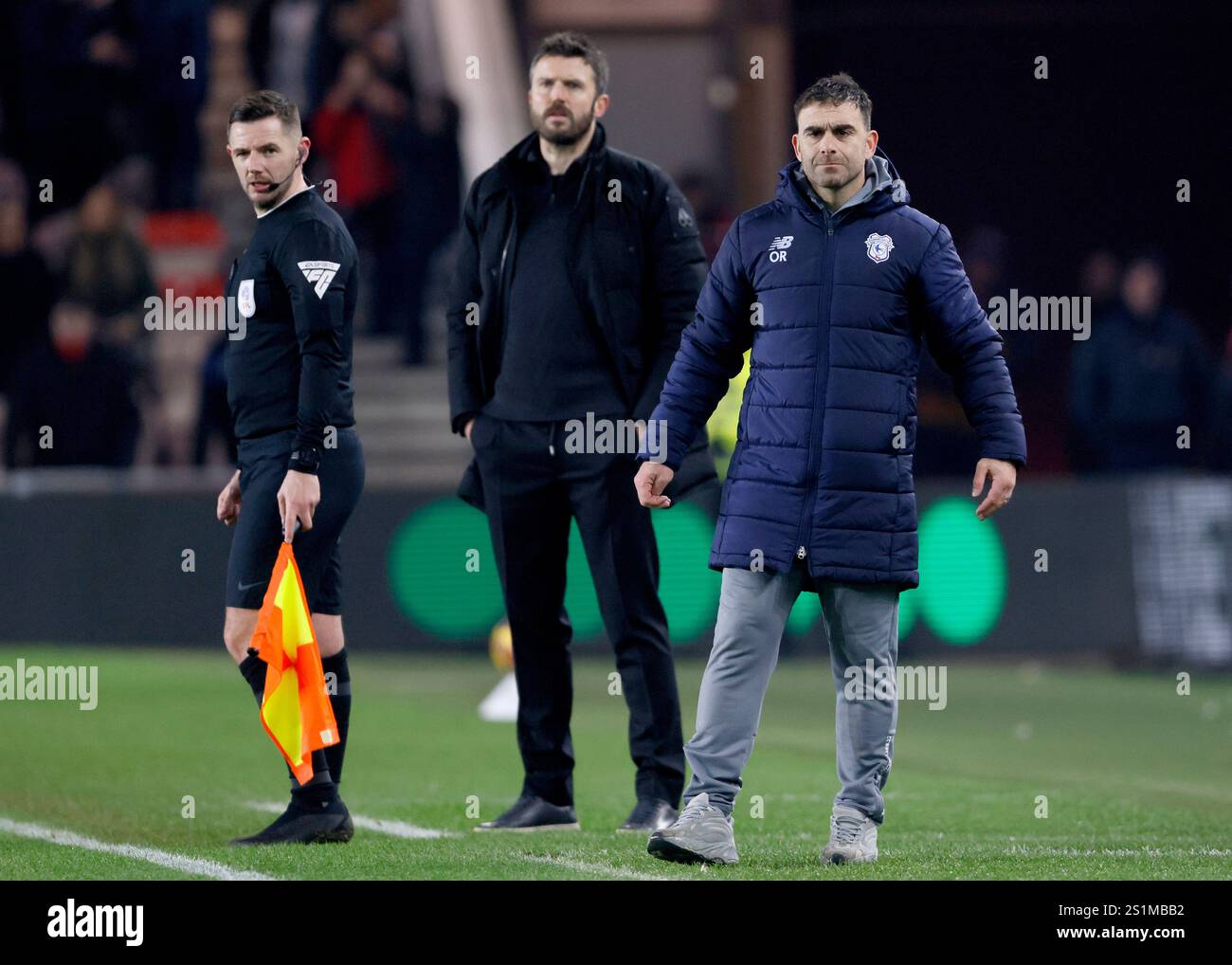 Middlesbrough manager Michael Carrick (left) and Cardiff City manager ...