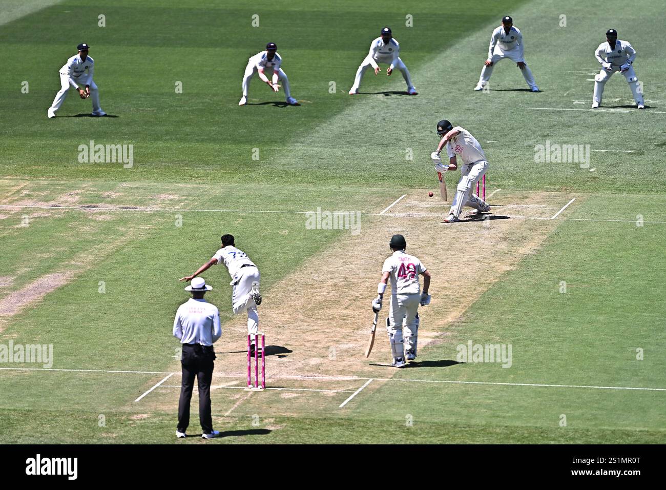 50 overs match hi-res stock photography and images - Alamy