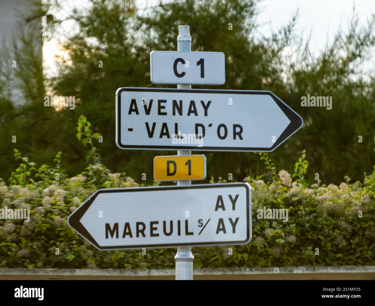Road signes, directions and places of destinations, Gran Cru villages ...