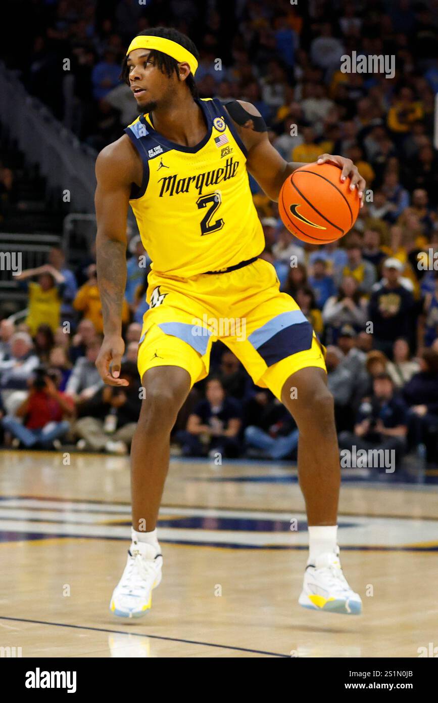 MILWAUKEE, WI - JANUARY 03: Marquette Golden Eagles guard Chase Ross (2 ...