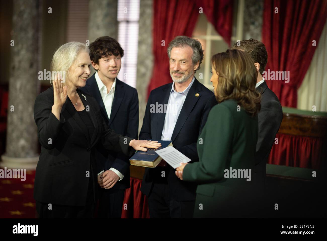 Washington, District Of Columbia, USA. 3rd Jan, 2025. Sen. KIRSTEN ...