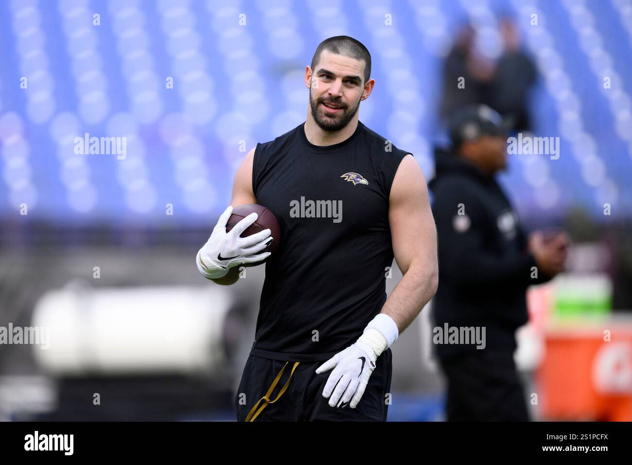 Baltimore Ravens tight end Mark Andrews warms up before an NFL football ...