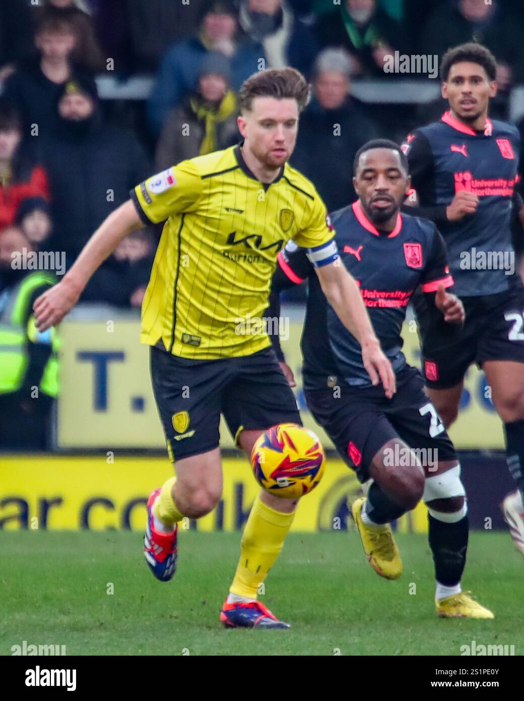 Burton Upon Trent, UK. 4th Jan, 2025. Elliot Watt of Burton Albion and ...