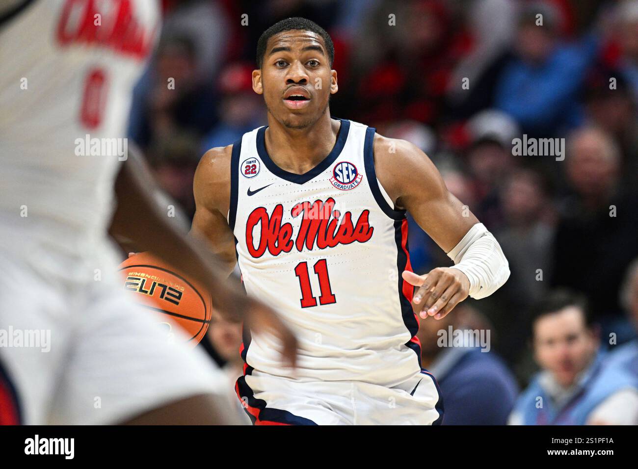 Mississippi guard Matthew Murrell (11) dribbles against Georgia during ...
