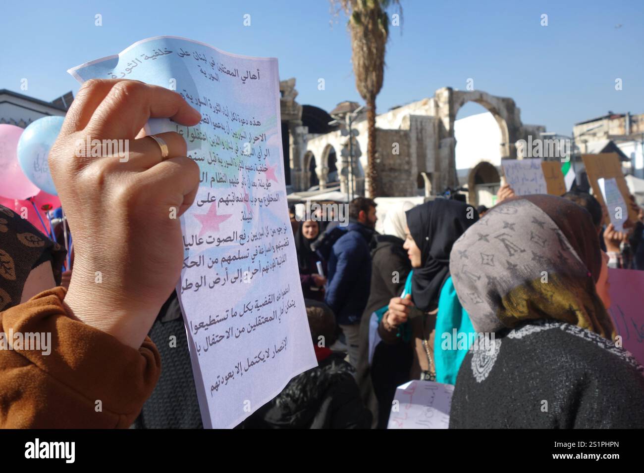 Damascus Sham, Syria. 03rd Jan, 2025. Dozens of people protest at ...