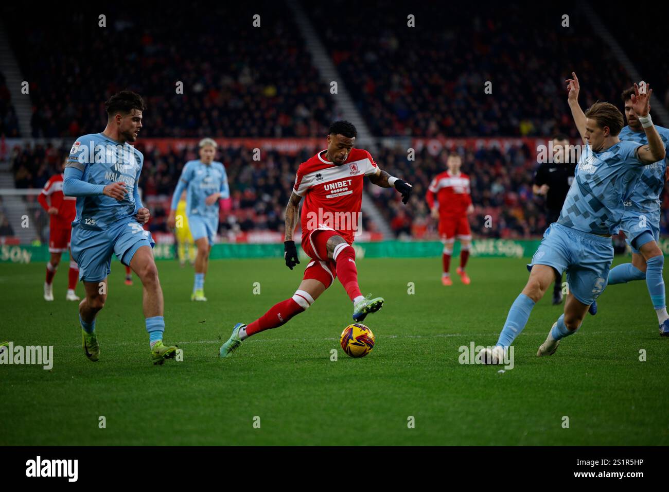 Riverside Stadium, Middlesbrough, UK. 4th Jan, 2025. EFL Championship ...