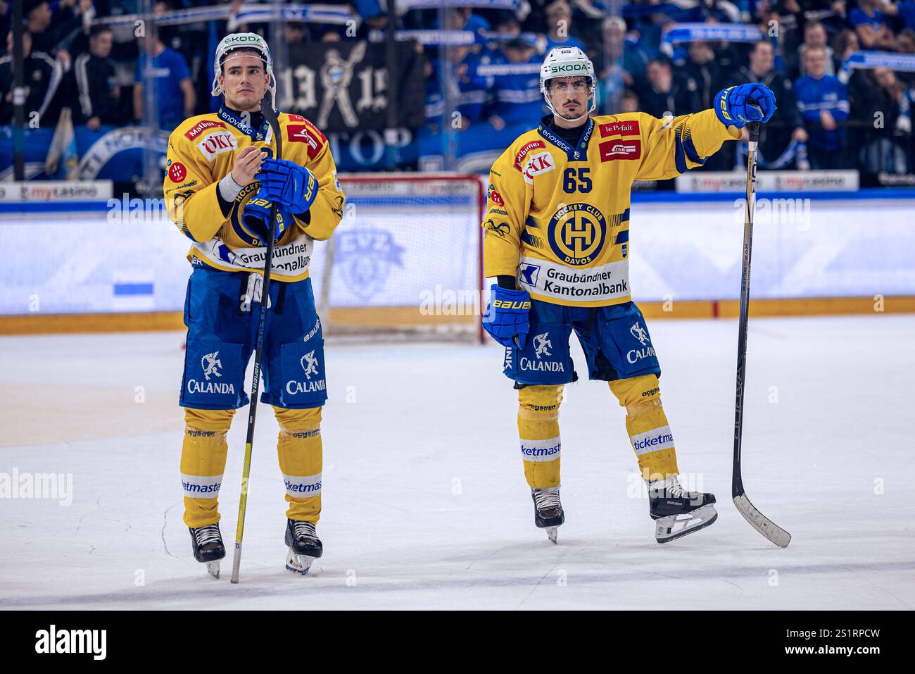 Marc Wieser #65 (HC Davos) has to admit defeat tonight - 04.01.2025 ...