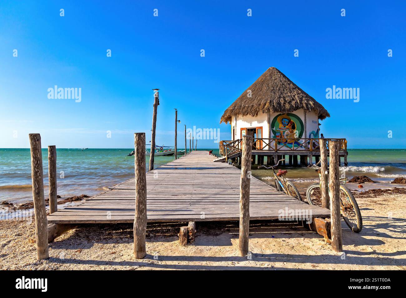 Tropical Beach Hut with Wooden Pier and Crystal Clear Water, Isla ...