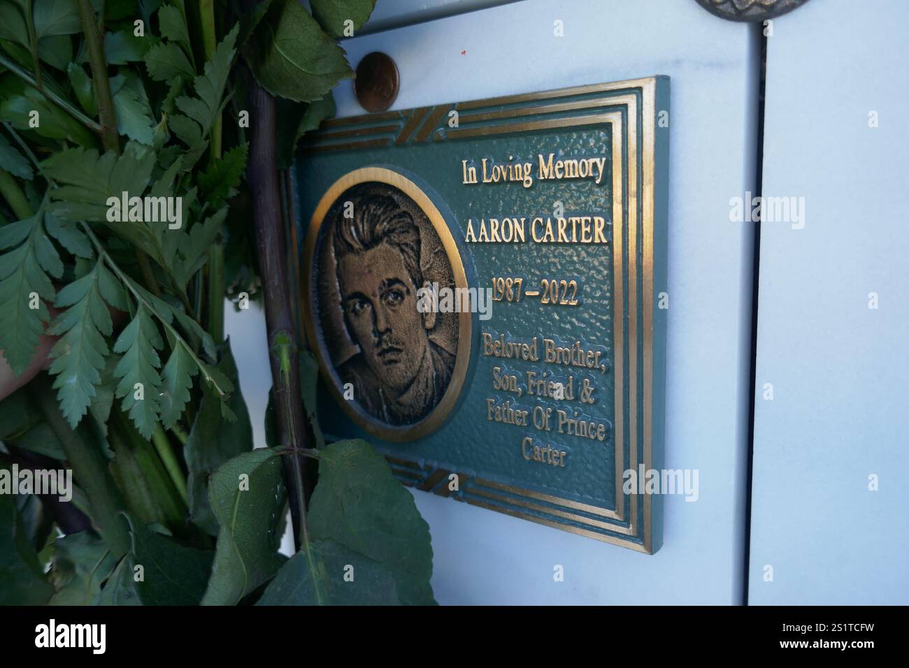 Los Angeles, California, USA 2nd January 2025 Singer Aaron Carter Grave ...