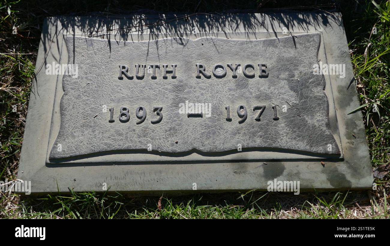 Los Angeles, California, USA 2nd January 2025 Silent Film Actress Ruth Royce Grave in Enduring ...