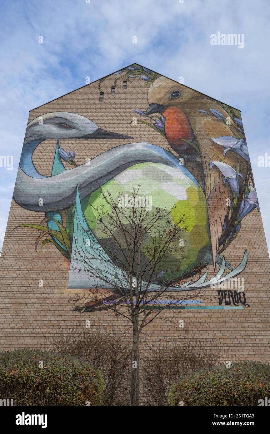Wall painting with bird species on an apartment block, Nordring ...