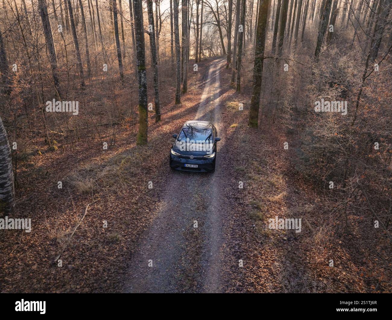 Overhead shot five light hi-res stock photography and images - Alamy