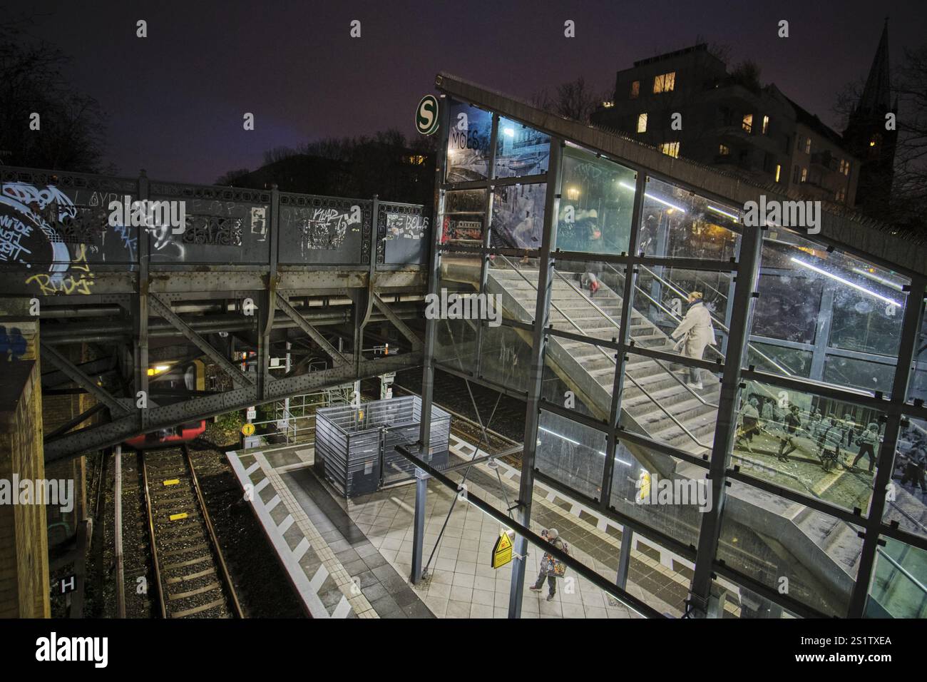 Germany, Berlin, 03.12.2024, Schoenhauser Allee S-Bahn station, rear ...