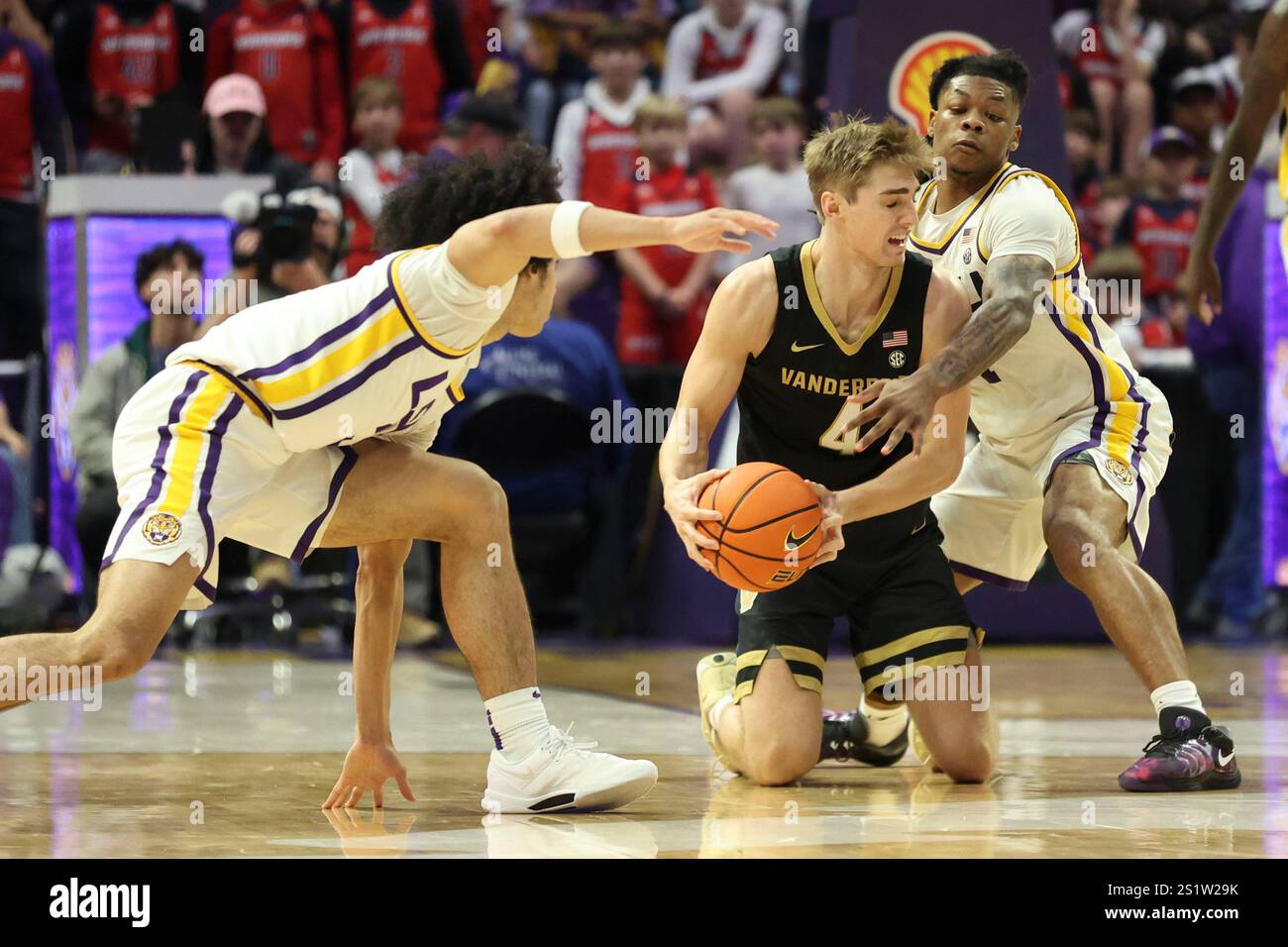 Baton Rouge, United States. 04th Jan, 2025. Vanderbilt Commodores guard ...
