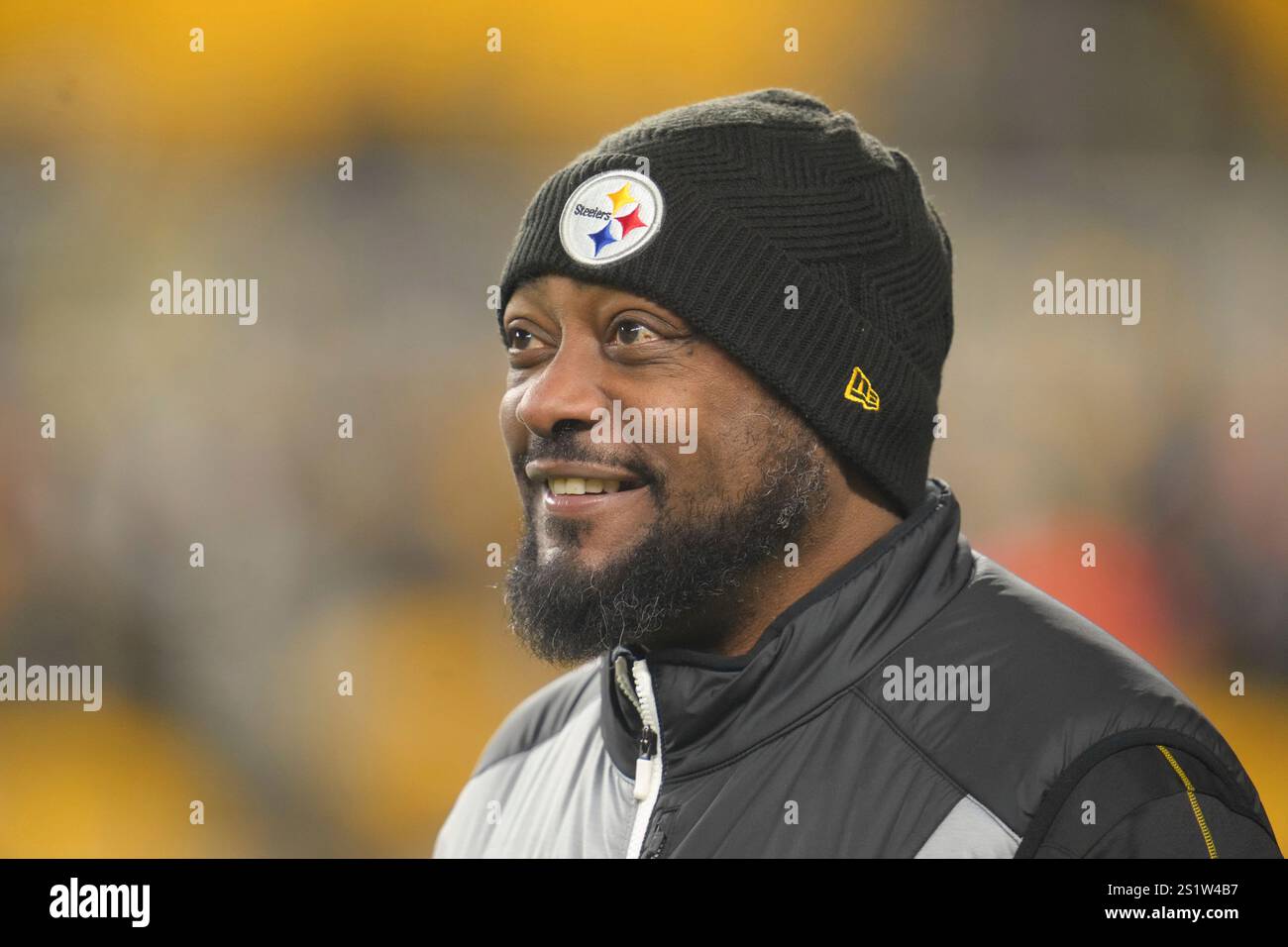 Pittsburgh Steelers head coach Mike Tomlin before an NFL football game ...