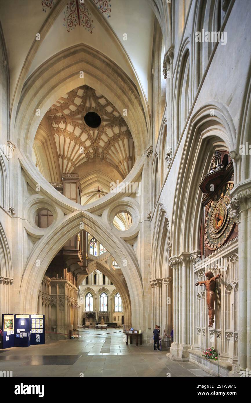 Transept with scissor arches, St Andrew of Wells Cathedral, Somerset ...