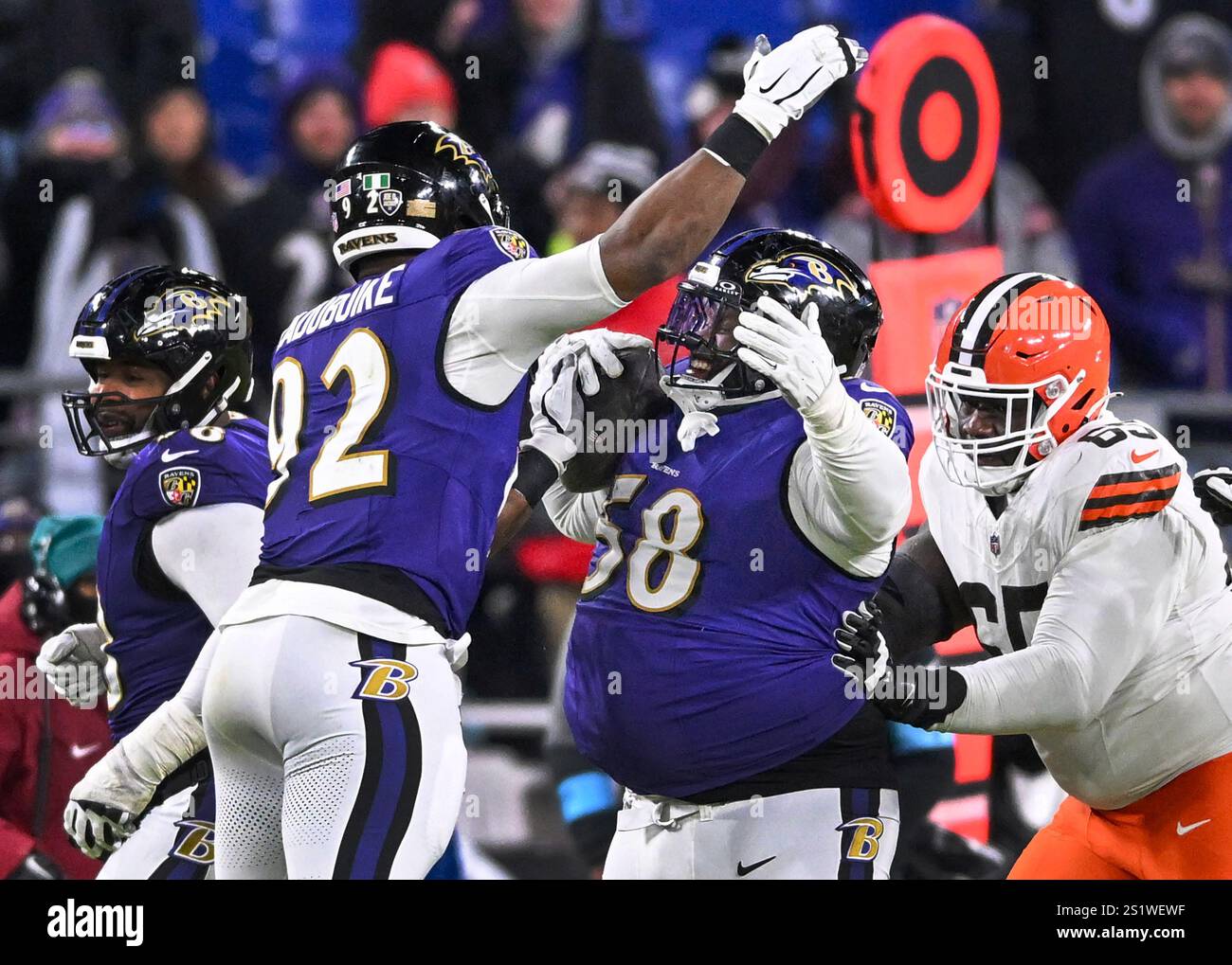 Baltimore, United States. 04th Jan, 2025. Baltimore Ravens defensive ...