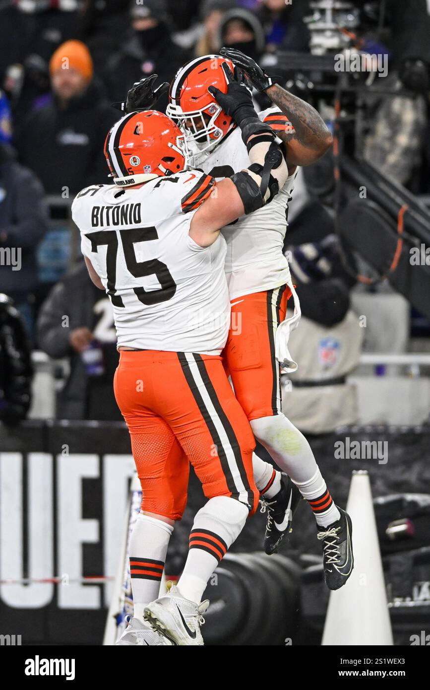 Baltimore, United States. 04th Jan, 2025. Cleveland Browns tight end ...