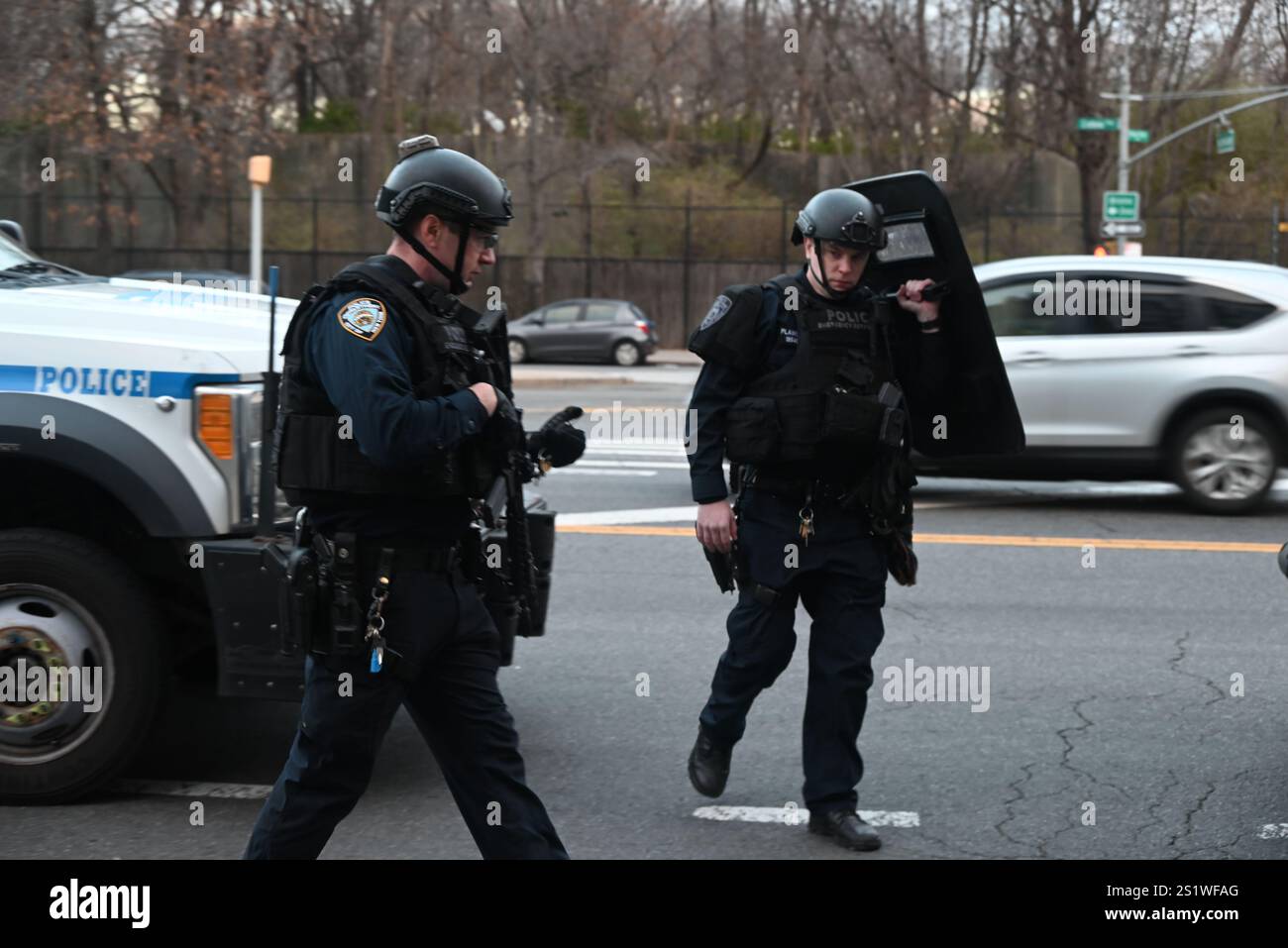 New York City Police Department Emergency Service Unit on the scene of ...