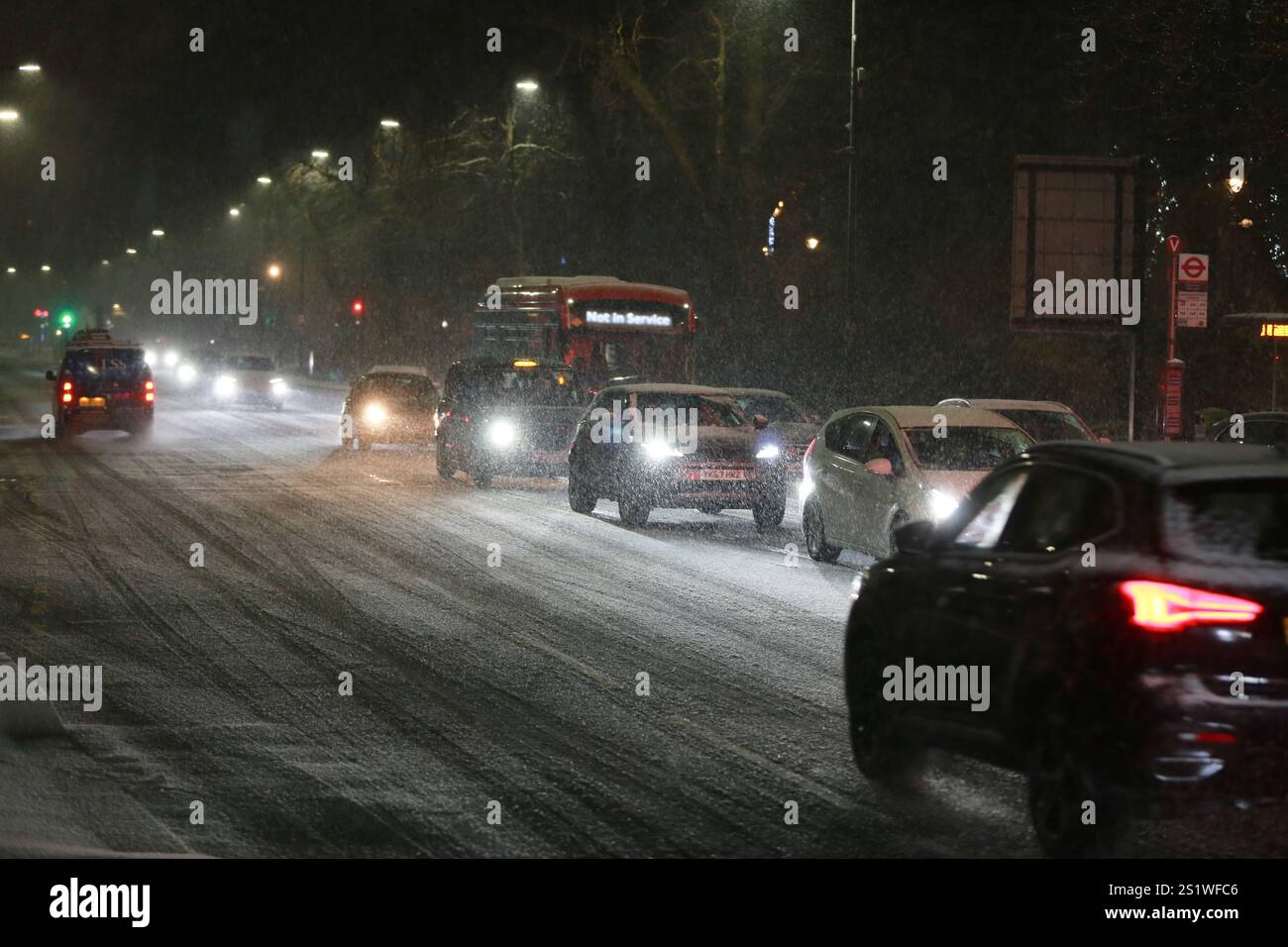 London, UK. 05th Jan, 2025. UK Weather: Snow fell in London overnight ...