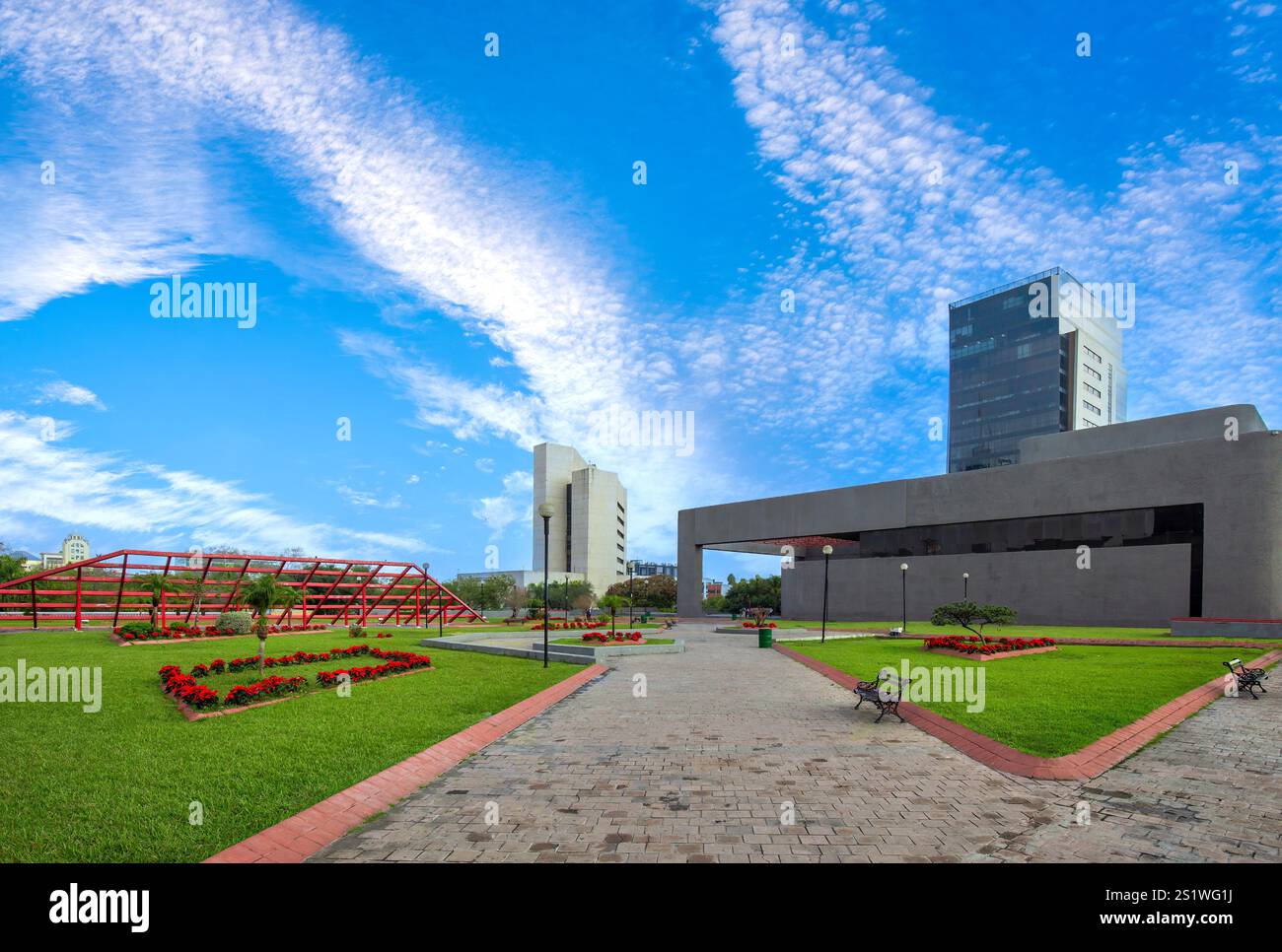 Mexico, Monterrey, Landmark Macroplaza Gran Plaza square in historic ...