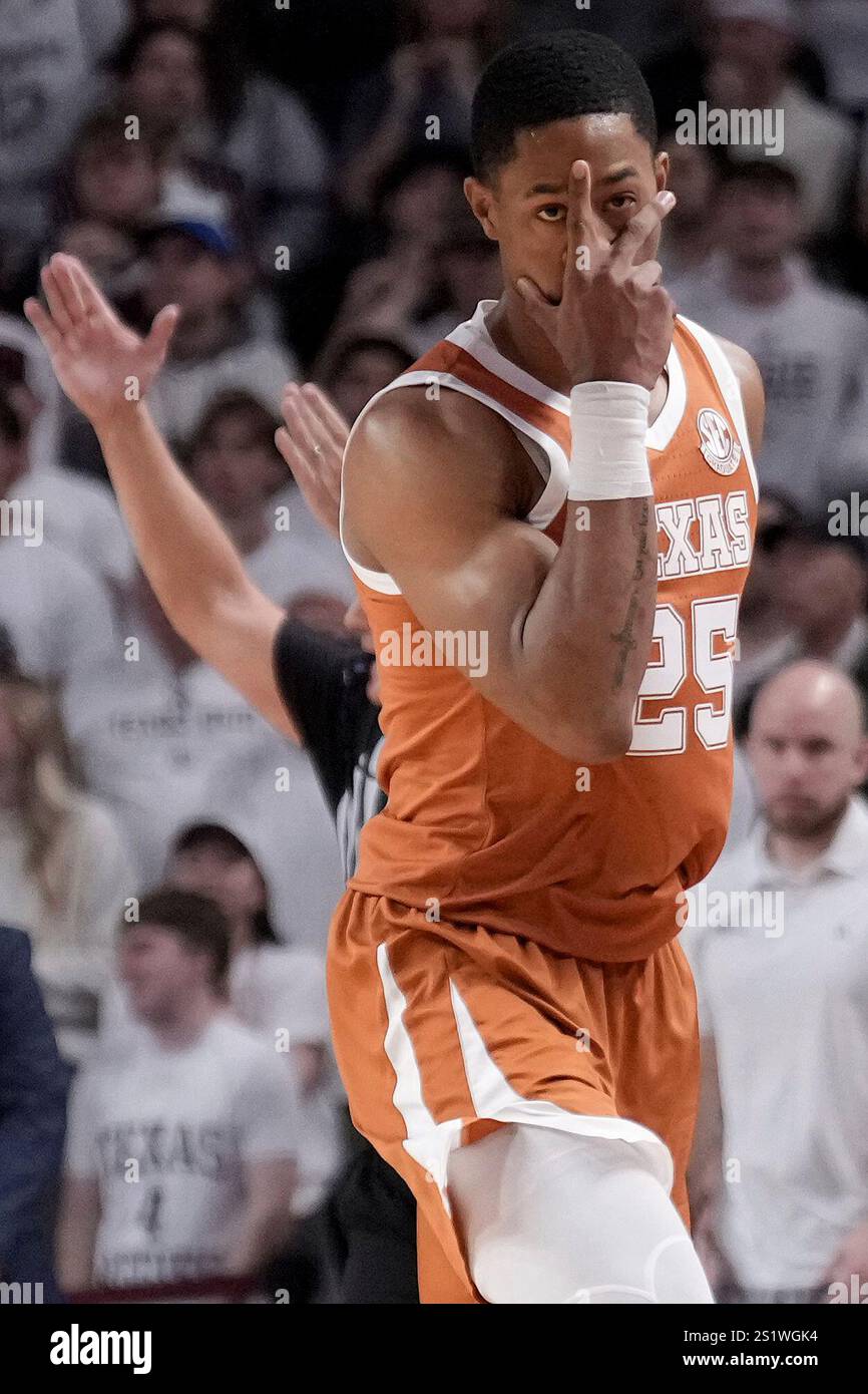 Texas forward Jayson Kent (25) reacts after making a three point basket ...