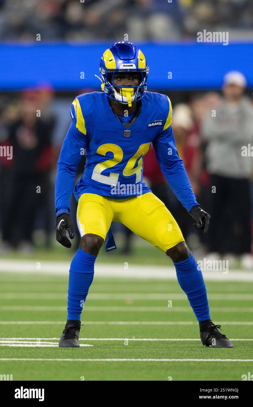 Los Angeles Rams cornerback Darious Williams (24) takes his stance ...