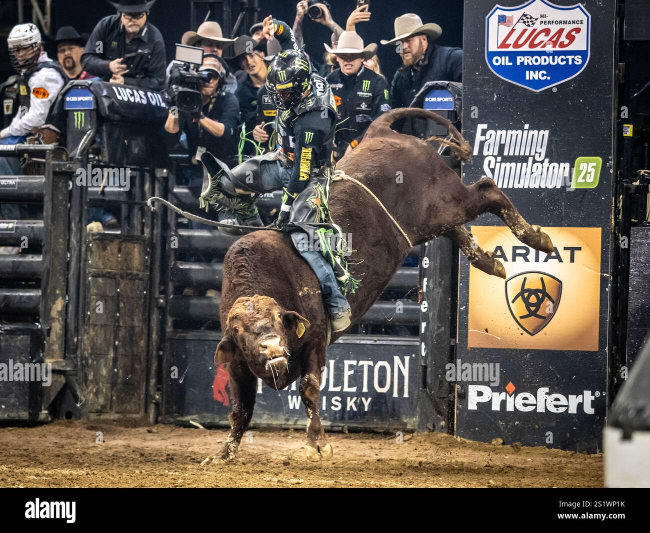 January 4, 2025, New York, New York, USA: DAYLON SWEARINGEN vs VELVET REVOLVER. PBR(Professional ...