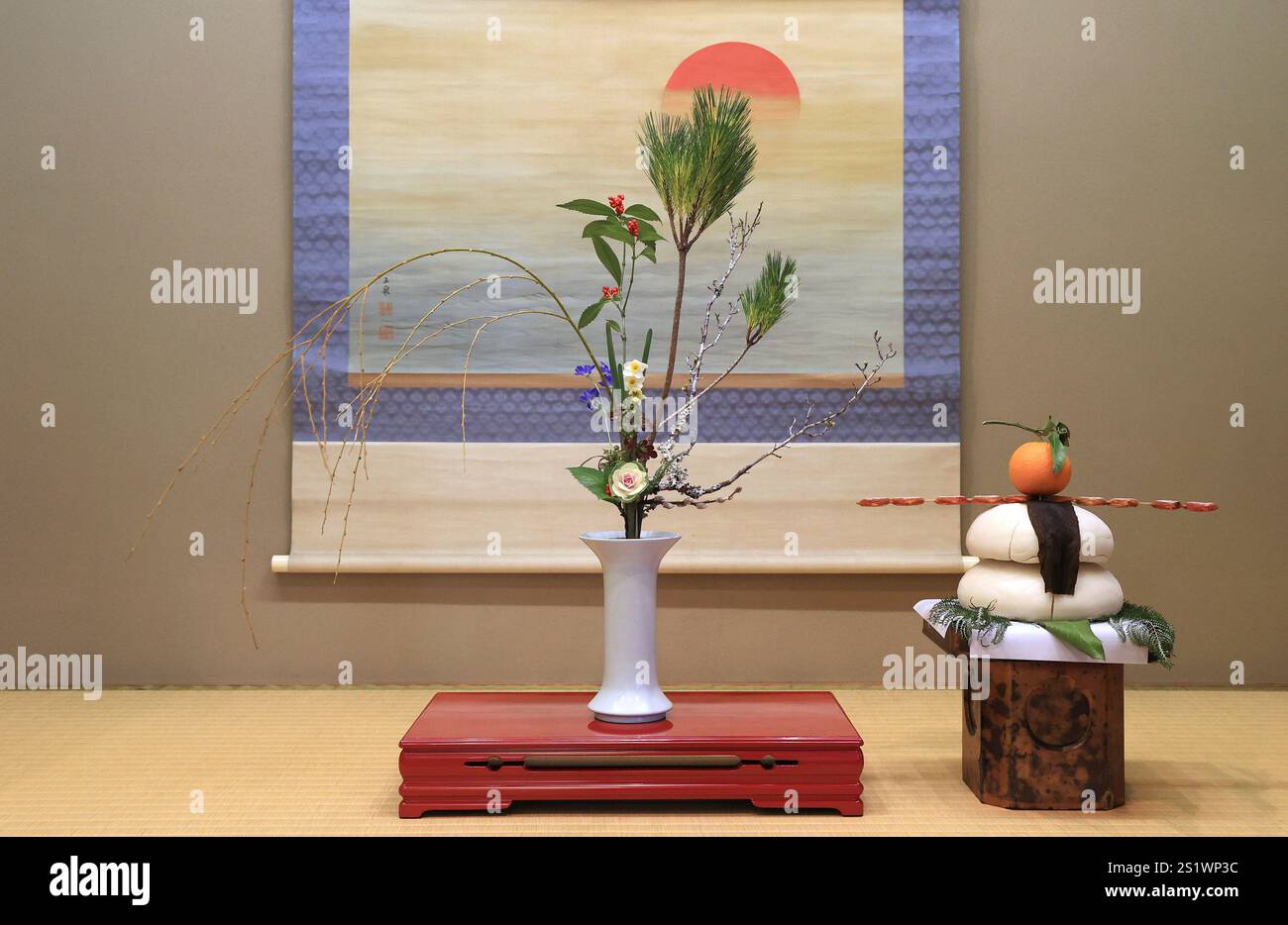The first ikebana work by Senko Ikenobo, Headmaster Designate of ...